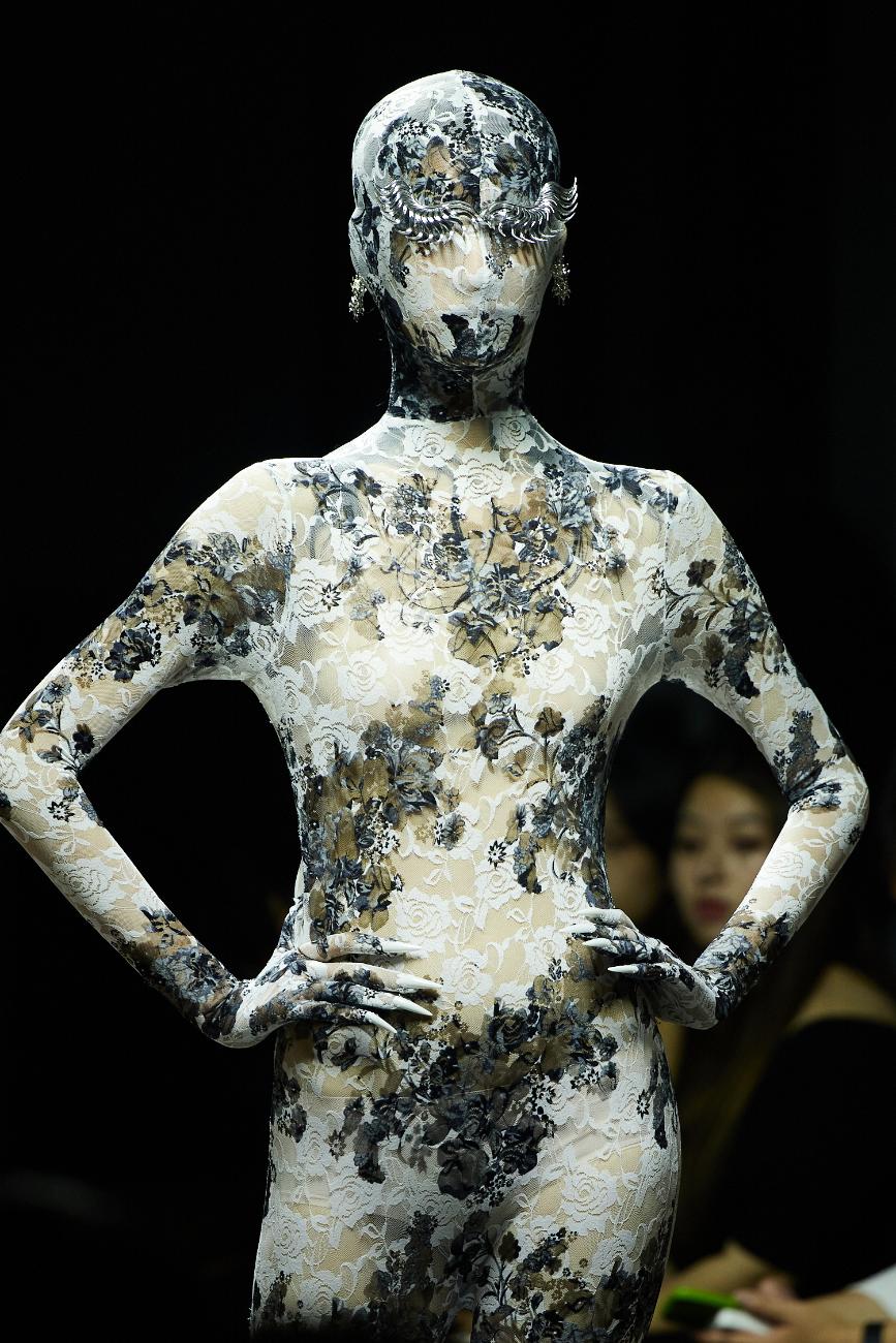 Hengdi Wang Spring 2025 - The Fashion Fold