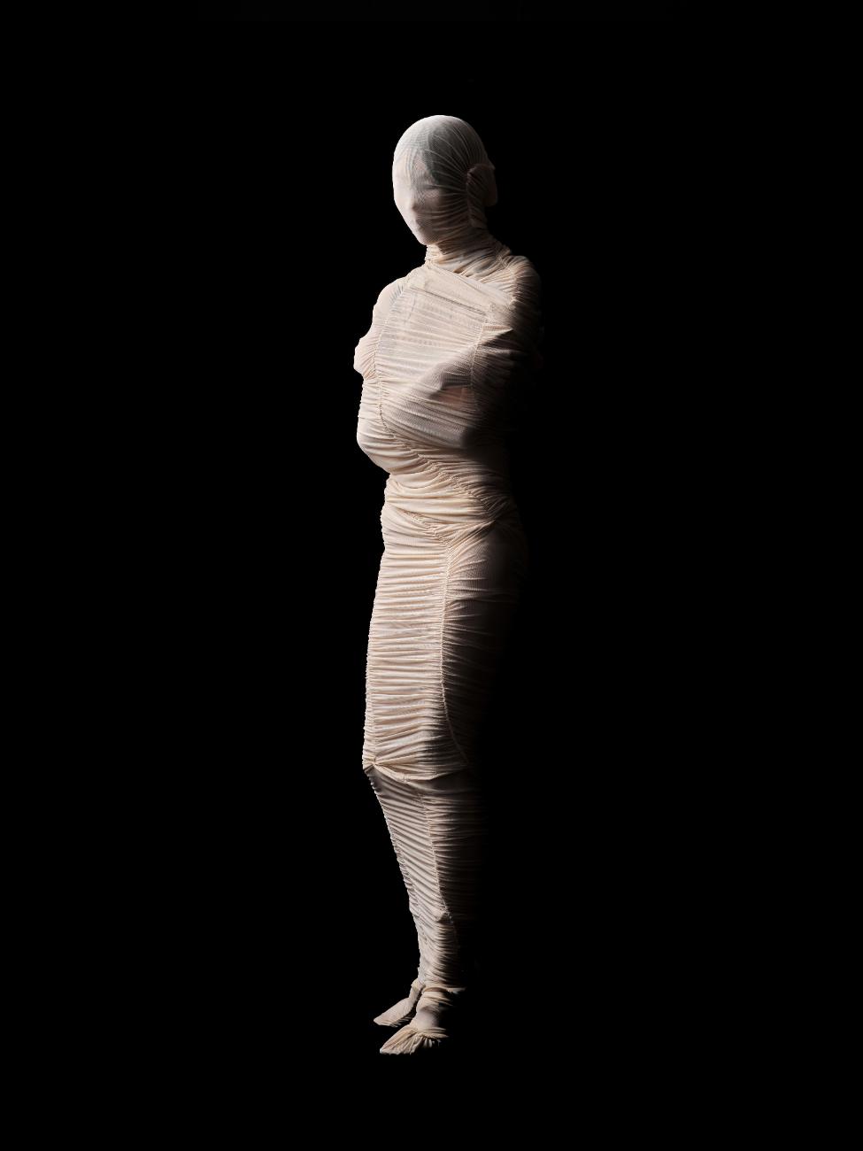 Hengdi Wang Spring 2025 - The Fashion Fold